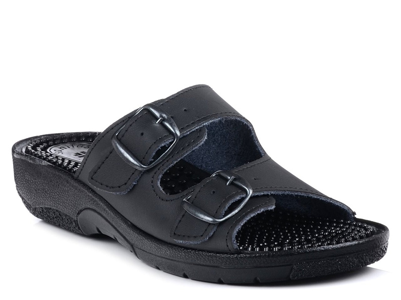 Klapki damskie skórzane medyczne czarne fakirki masujące z kolcami ...