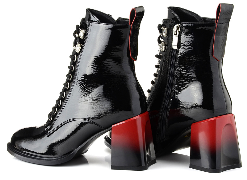 Botki damskie jesienne na obcasie czarne lakierowane DiA 870-06 | e-Obuwniczy.pl